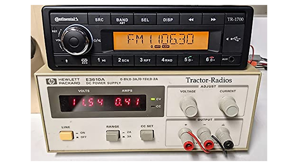 Caterpillar Tractor Radio 12V Bluetooth Plug & Play