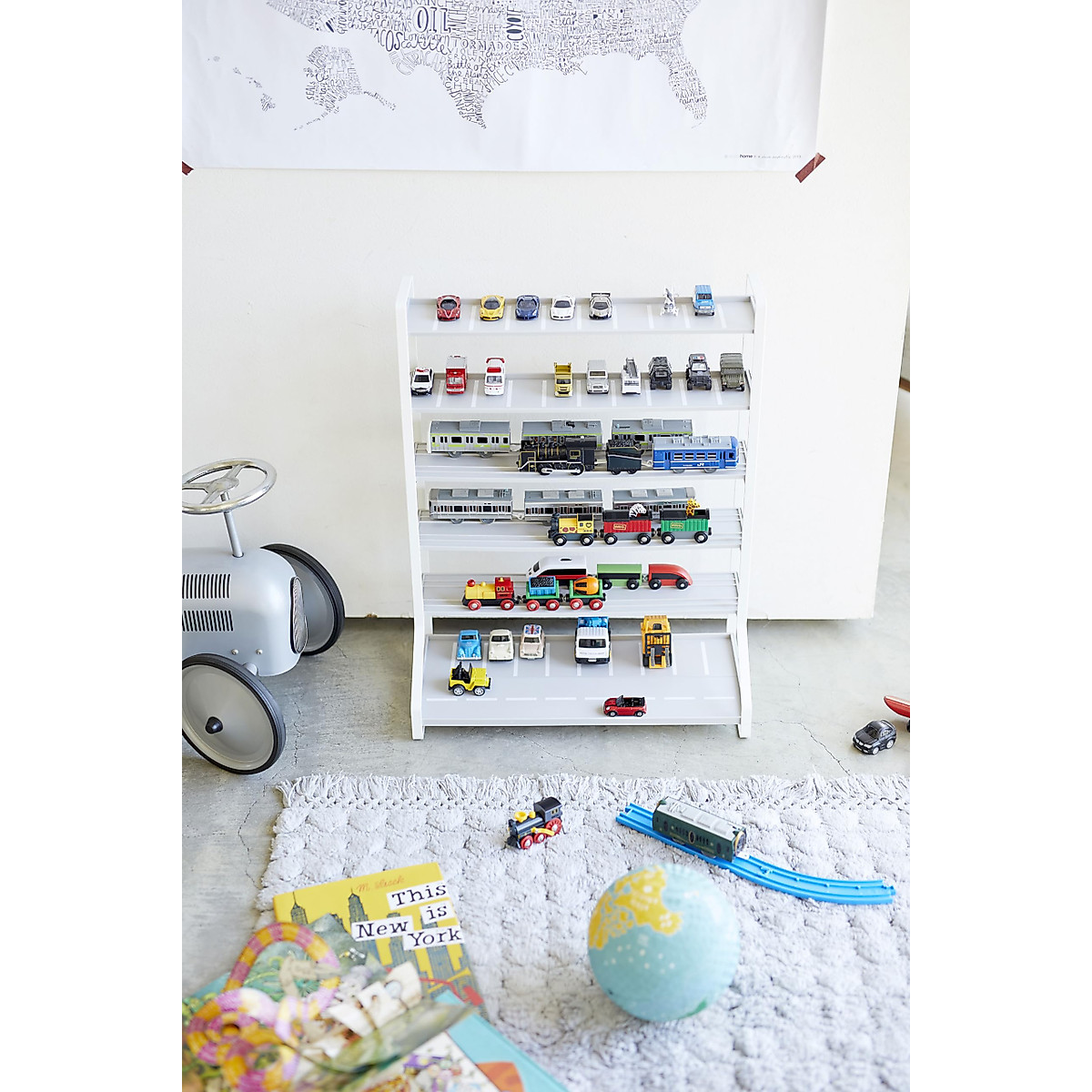 YAMAZAKI Parking Garage Home Train Hotwheels Model Car Display | Kids Steel | Toy Storage, One Size, White