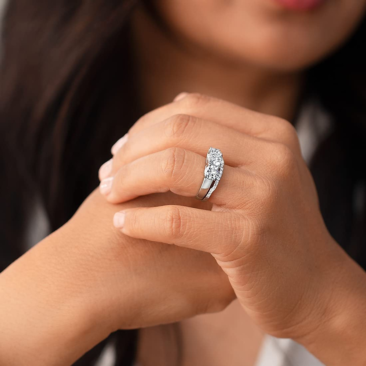 PEORA Moissanite 3-Stone Classic Engagement Ring and Wedding Band Bridal Set in Sterling Silver, 2.75 Carats Total, DE Color, VVS Clarity, Size 4.5