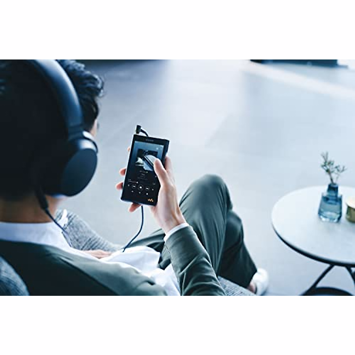 Sony NW-WM1AM2 Hi-Res 128GB Walkman Digital MP3 Music Player