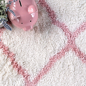 nuLOOM Nelda Trellis Kids Shag Area Rug, 8x10, Baby Pink