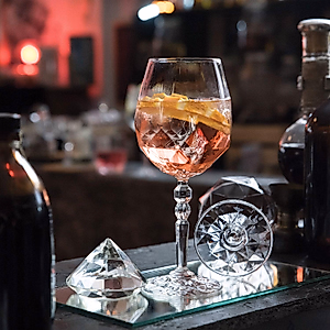 HISTORY COMPANY Luigi Veronelli “Crafted in Italy” Meditation Wine Glass (Gift Box Exclusive)