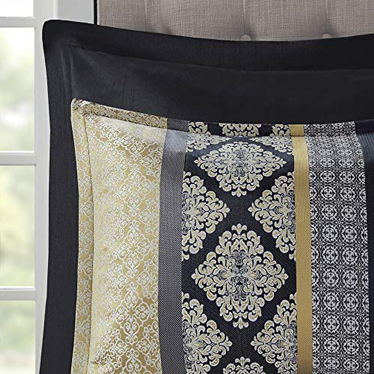 Madison Park Essentials Windsor 24-Piece Room in A Bag Comforter Set-Satin Jacquard All Season Luxury Bedding, Sheets, Decorative Pillows and Curtains, Valance, Queen (90 in x 90 in), Black/Gold