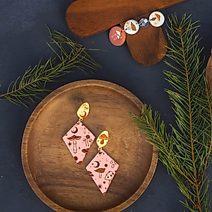 OLYCRAFT Clay Stencils Mushroom Pattern Non-Adhesive Silk Screen Printing Stencils Reusable Mesh Stencils Transfer Washable Stencils for Polymer Clay Jewelry Earring Making - 5x4 Inch