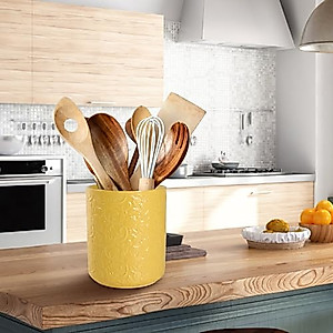 MEIGUI Kitchen Utensil Holder for Kitchen Décor, 7.2″ Extra Large Ceramic Utensil Crock for Countertop, Cooking Tool Utensil Caddy with Table-Protection Cork Mat, Farmhouse Utensil Organizer, Yellow