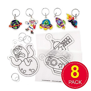 Baker Ross Ltd Solar System Super Shrink Keyrings, Arts and crafts for Kids (Pack of 8)