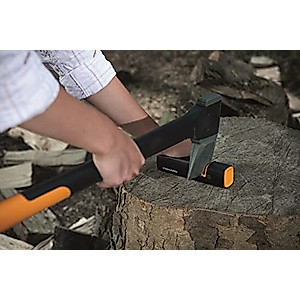 Fiskars XSharp Axe and Knife Sharpener, Ceramic sharpening stone/Fiberglass reinforced plastic case, Black/Orange, 1000601