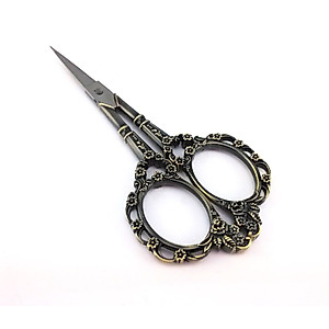 Yueton Vintage Europea Style Plum Blossom Needlework Embroidery Scissors (Bronze)
