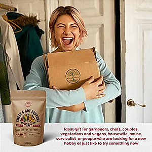 14 Sweet & Hot Peppers Seeds Variety Pack 700 Seeds Non-GMO Peppers Seeds for Planting Outdoor & Indoor Home Gardening Anaheim Jalapeno Habanero Cayenne Serrano Poblano Cubanelle Pepperoncini & More