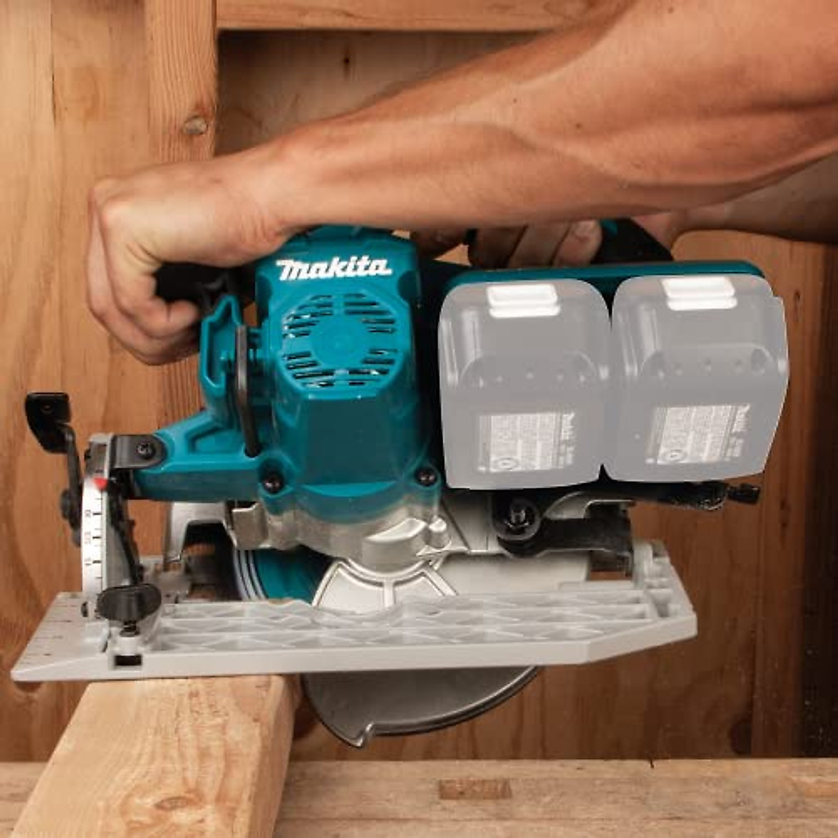 Makita XSH06Z 18V X2 LXT® Lithium-Ion (36V) Brushless Cordless 7-1/4” Circular Saw, Tool Only