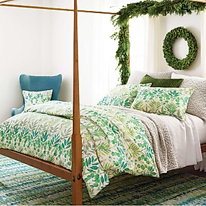 Dash and Albert Paint Chip Wool Area Rug - 4' x 6' Moss Graphic Hand Micro Hooked Accent Rug - Durable, High Traffic Areas Hallway, Living Room, Stairs