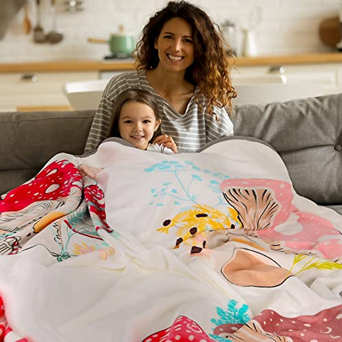 Red Mushroom Blanket, Mushroom Throw Blanket Women Men Kids Cozy Super Soft Flannel Double Layer Plush Bed Blanket ，All Season Blanket Gifts，50x60inch…