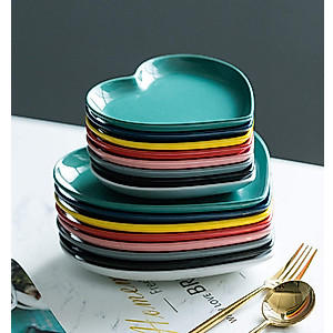 FUYU 2pcs Colorful Heart Shaped Ceramic Dinner Plate Salad Plate Dessert Plate Steak Plate
