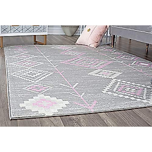 CosmoLiving by Cosmopolitan BR15E Native Blush Moroccan Tribal Area Rug 8'9" x 12'