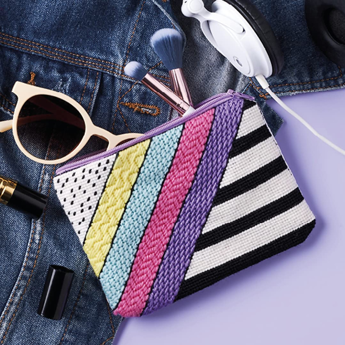 Needlepoint: A Modern Stitch Directory: Over 100 creative stitches and techniques for tapestry embroidery