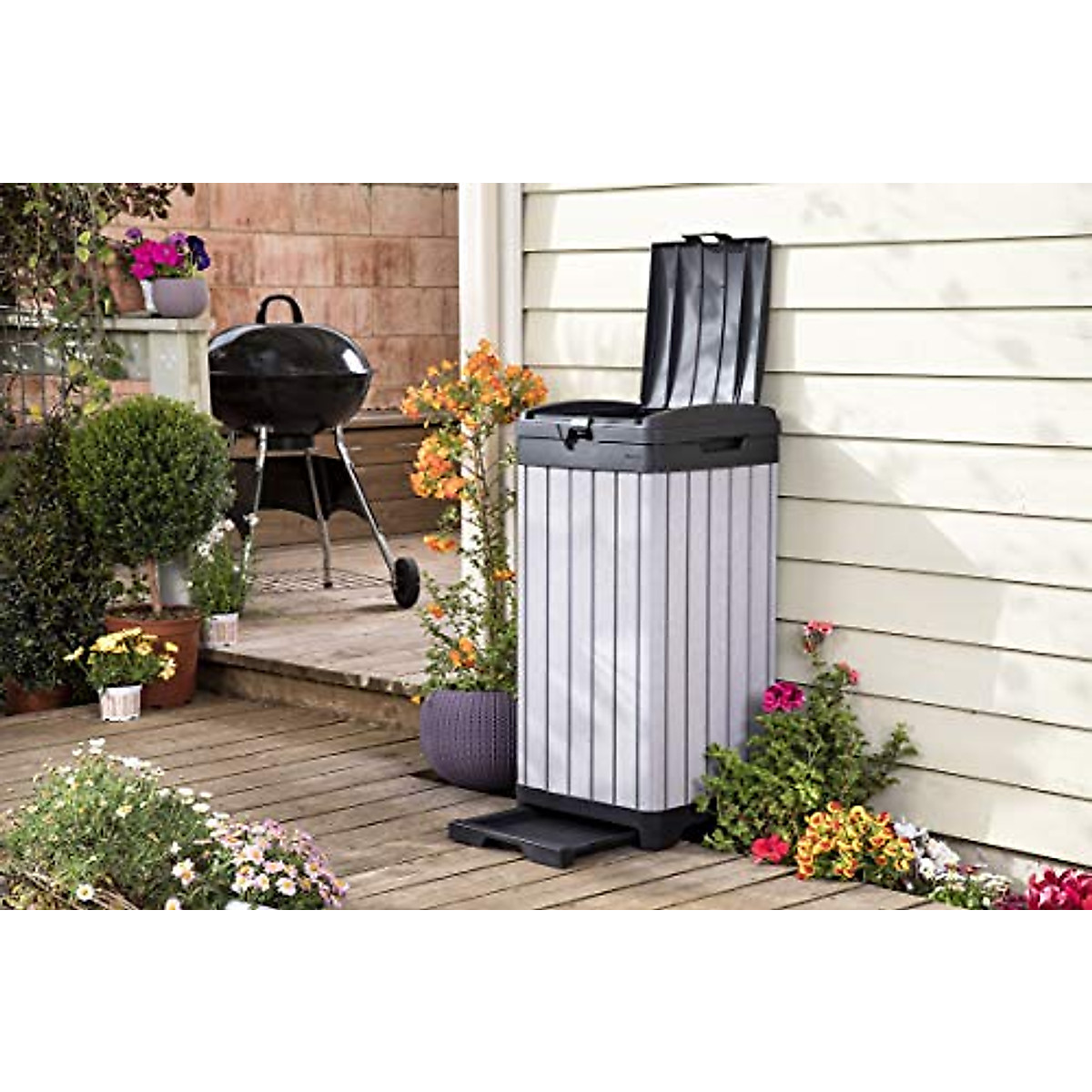 Keter Rockford Resin 38 Gallon Trash Can with Lid and Drip Tray for Easy Cleaning-Perfect for Patios, Kitchens, and Outdoor Entertaining, Grey