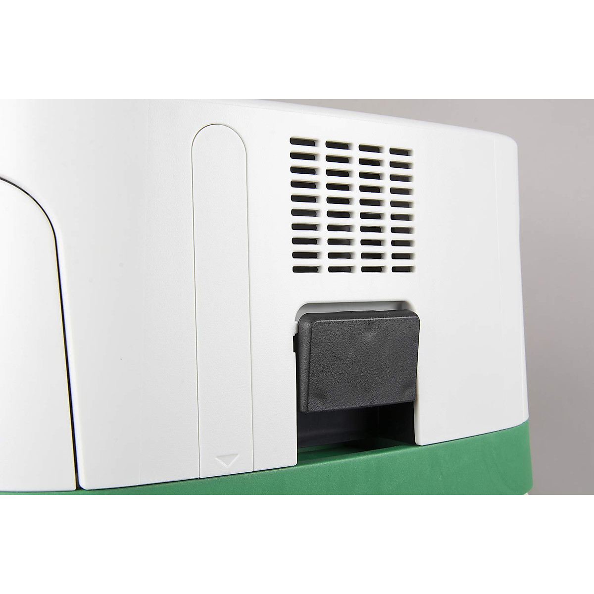 Metabo HPT MultiVolt Wet/Dry Vacuum | Tool Body Only | Optional 36V MultiVolt Batttery or AC Adapter Sold Separately | 2.1 Gallon Capacity Dry | 1.6 Gallon Capacity Wet | Brushless | RP3608DAQ4, White