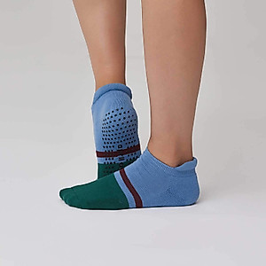 Aprilaugust Non Slip Grip Ankle Socks for Yoga, Pilates, Barre, Barefoot training and Running (G_Pink + Beige + Blue (3pairs), S/M)