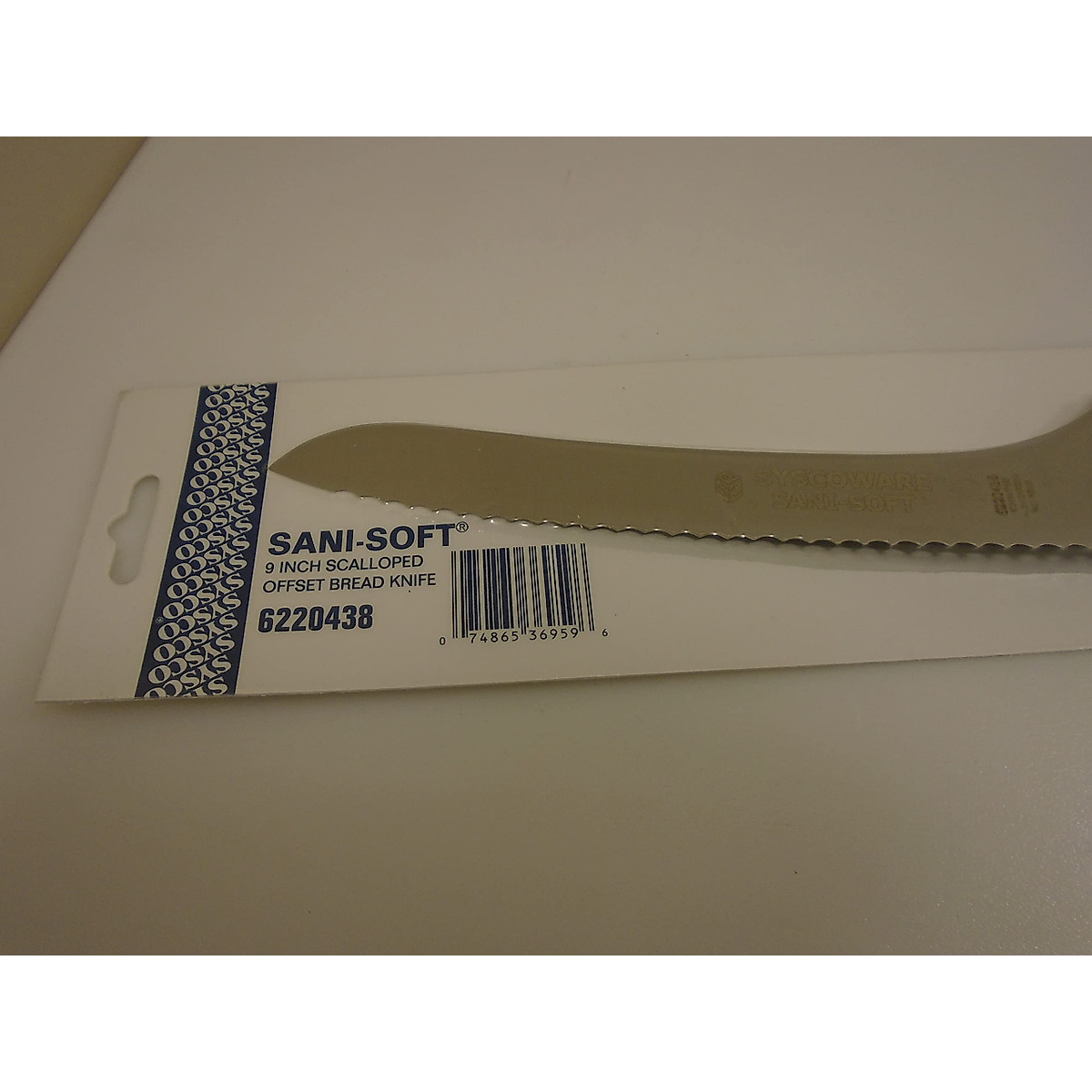 Sysco USA 9 in Offset Scalloped Slicer Bread Sandwich Knife Soft Grip Handle