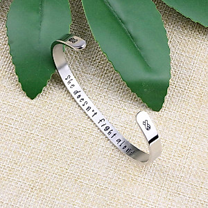 JoycuFF Breast Cancer Survivor Gifts for Women Cancer Awareness Bracelet Warrior Mantra Cuff Bangle Inspirational Encouragement Jewelry