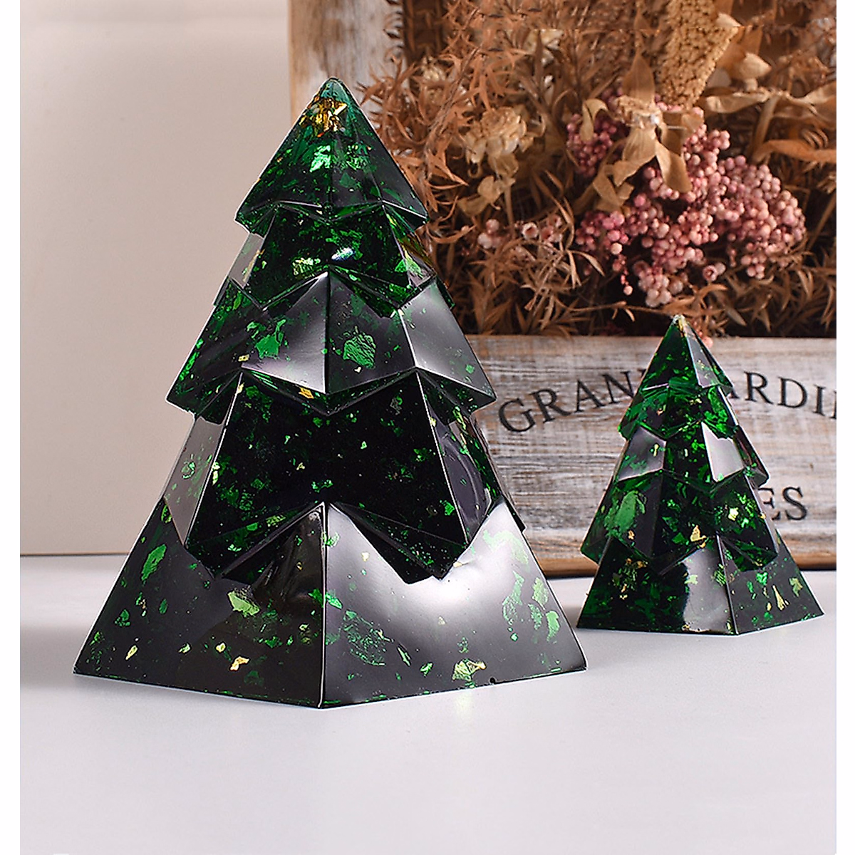 Xidmold 4pcs Christmas Tree Resin Molds, 3D Christmas Tree Silicone Mold for Fondant, Candle, Soap, Bath Bomb, Plaster, Epoxy Resin, Xmas Crafts