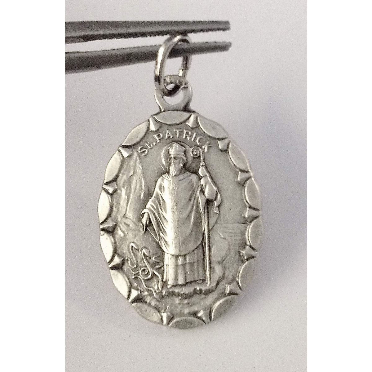 SAINT PATRICK MEDAL - OVAL SHAPE - PATRON SAINT of IRELAND -100% MADE in ITALY