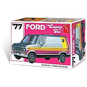 AMT 1977 Ford Cruising Van 1:25 Scale Model Kit