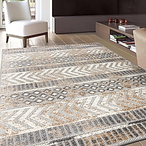 Rugshop Distressed Geometric Indoor/Outdoor Area Rug 7'10" x 10' Beige