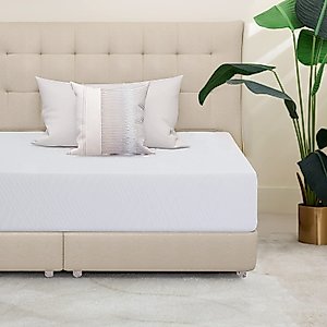 Opoiar 10 Inch King Size Memory Foam Mattress,Cooling Gel Mattress Bed in a Box,Mattress for Back Pain Relief,Supportive Pressure Relief,CertiPUR-US Certified,Made in USA,Medium,White