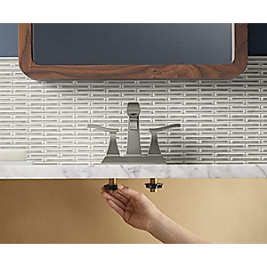 TRUSS® CENTERSET LAV FAUCET