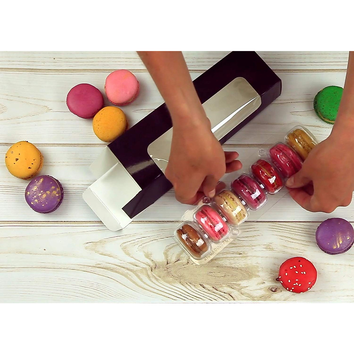 PacknWood 210MACINS7 Long Clear Insert 7 Macarons - 8.4 x 2.4 x 0.8 In44; Pack Of 150