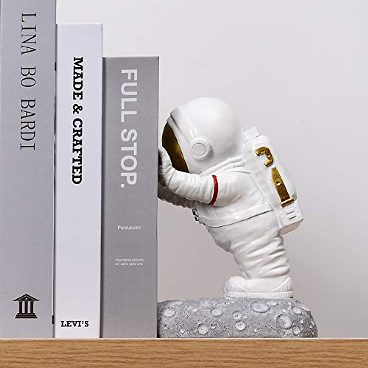 Kakizzy Astronaut Bookends for Kids, Space Bookends Astronaut Decor Decorative Book Ends for Space Decor Gold Home Decor(Astronaut A-Gold)