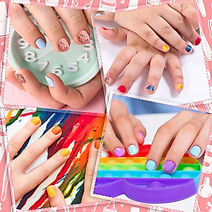 AOMIR kids nail polish set,Non Toxic Kids Nail Polish Set for Toddler,Water-Based Natural Safe Quick Dry Nail Polish Kit,Birthday Gift Nail Polish Set for Girl (11 Colors + 1 Coat) Kids Ages 3+