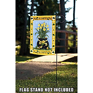 Toland Home Garden 112557 Lucky Daffodils St Patricks Day Flag 12x18 Inch Double Sided St Patricks Day Garden Flag for Outdoor House St Pats Flag Yard Decoration