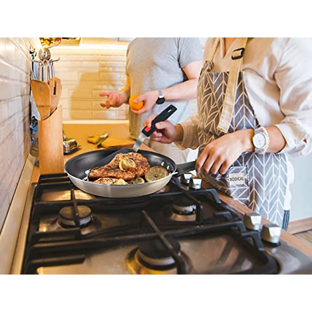 2 Pack Flexible Silicone Spatula Turner, 600°F Heat Resistant Silicone Spatula Set for Nonstick Cookware, Kitchen Silicone Cooking Utensil Set for Egg Pancake Flipper/Heat Resistant Silicone Grip