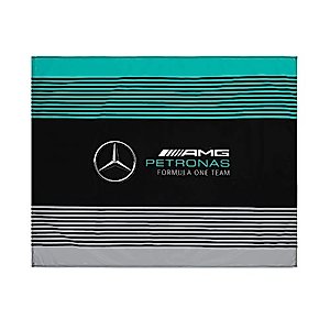 Mercedes AMG Petronas Formula One Team - Official Formula 1 Merchandise - Flag - Multicolor - One Size