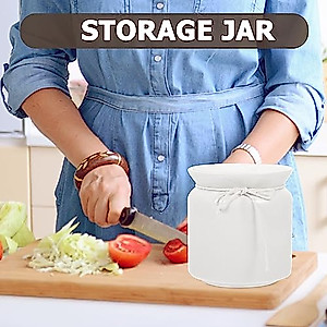 BESTonZON Ceramic Canister Ceramic Food Storage Jar Seasoning Pot Salt Pepper Jar Seal Lid Cute Candy Cookie Kitchen Canister Grease Container Sugar Bowl 500ml Ceramic Sugar Jar