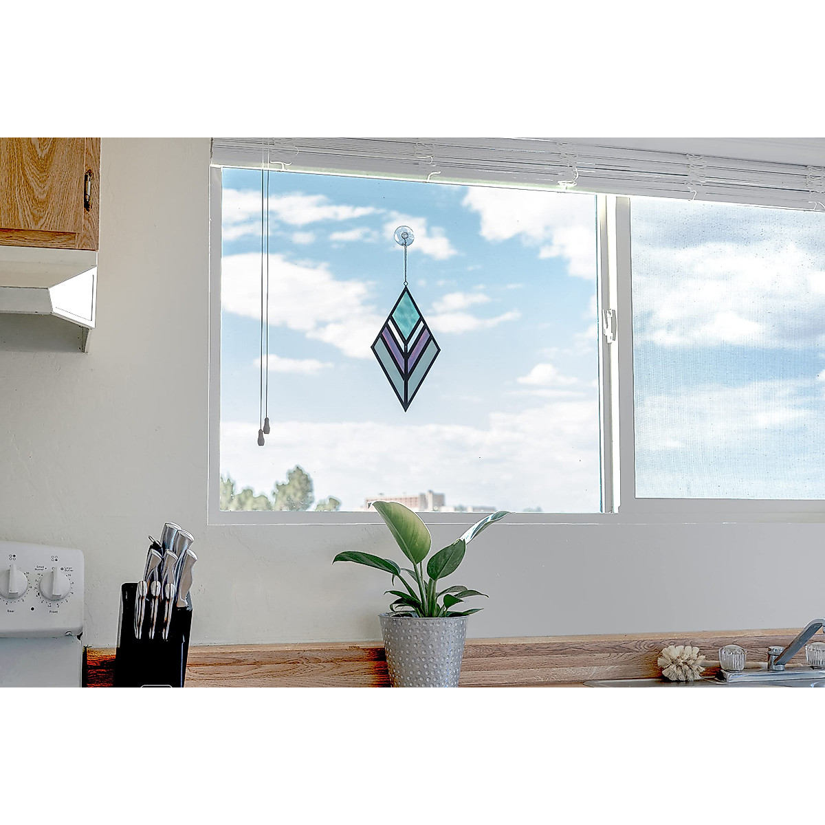 Mushroom Wreath Stained Glass Window Hanging (Turquoise) - Aesthetic Room Decor Sun Catchers for Home Decoration, Kitchen, Office, and Garden Decor. Home Decor Birthday Gift for Women