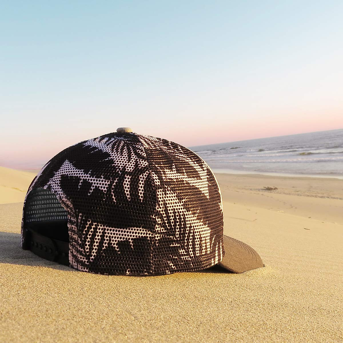 Grace Folly Beach Trucker Hats for Women- Snapback Baseball Cap for Summer (Heart with Floral Print)