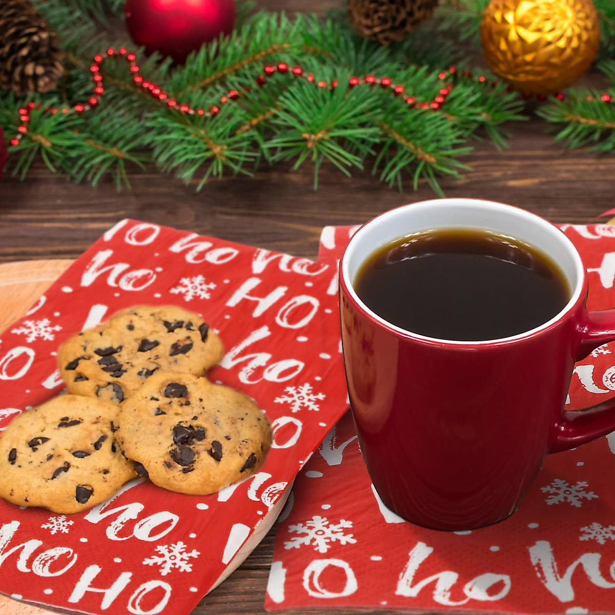 PerKoop 200 Pcs Christmas Guest Napkins Bulk Christmas Disposable Hand Towels Decorative Red Xmas Snowflake Paper Napkins for Winter Holiday Xmas Party Kitchen Bathroom Home Dinners