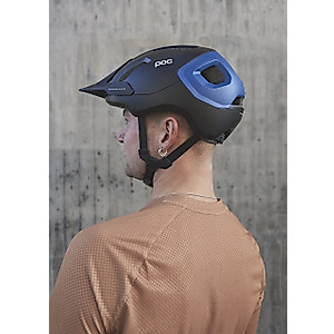 POC Axion Cycling Helmet Uranium Black/Opal Blue Metallic/Matt MED