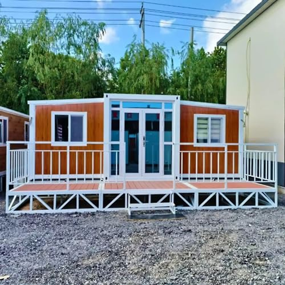 Lightweight Waterproof Soundproof Folding Container House Customized Folding Prefab Container House Colors Can Be Selected