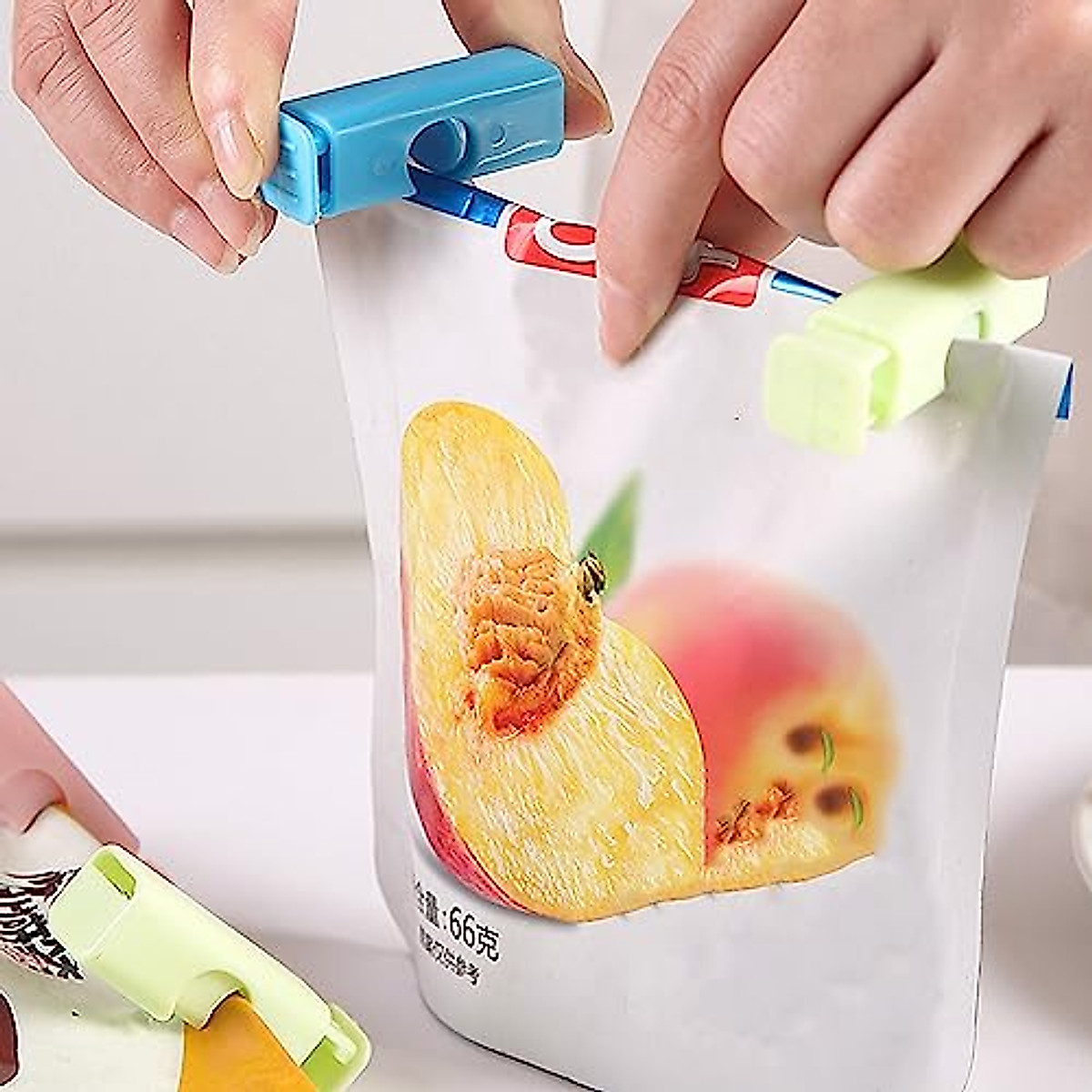 Bag Clips, 16pcs Food Clips Bread Bag Clips for Food Storage, Squeeze and Lock Bag Closure Clips Chip Clips, Snack Clips