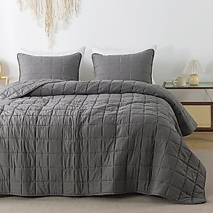 B2EVER Gery Quilt California Cal King Size Bedding Sets with Pillow Shams, Oversized Lightweight Soft Bedspread Coverlet, Quilted Blanket Thin Comforter Bed Cover, 3 Pieces, 118x106 inches