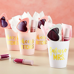 BLUE PANDA 16-Pack Bachelorette Party Cups, Reusable Bride and Bridesmaid Cups for Bridal Shower Party, Bachelorette Favors and Bridesmaid Gifts, Future Mrs + Cheers (16 oz)