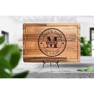 Personalized Cutting Board, Perfect Gifts for Couples or Parents, Customizable Christmas Gifts, Wedding, Anniversary, House Warming Gift Idea, Wooden Kitchen Decor New Homeowners (Bamboo, Medium)