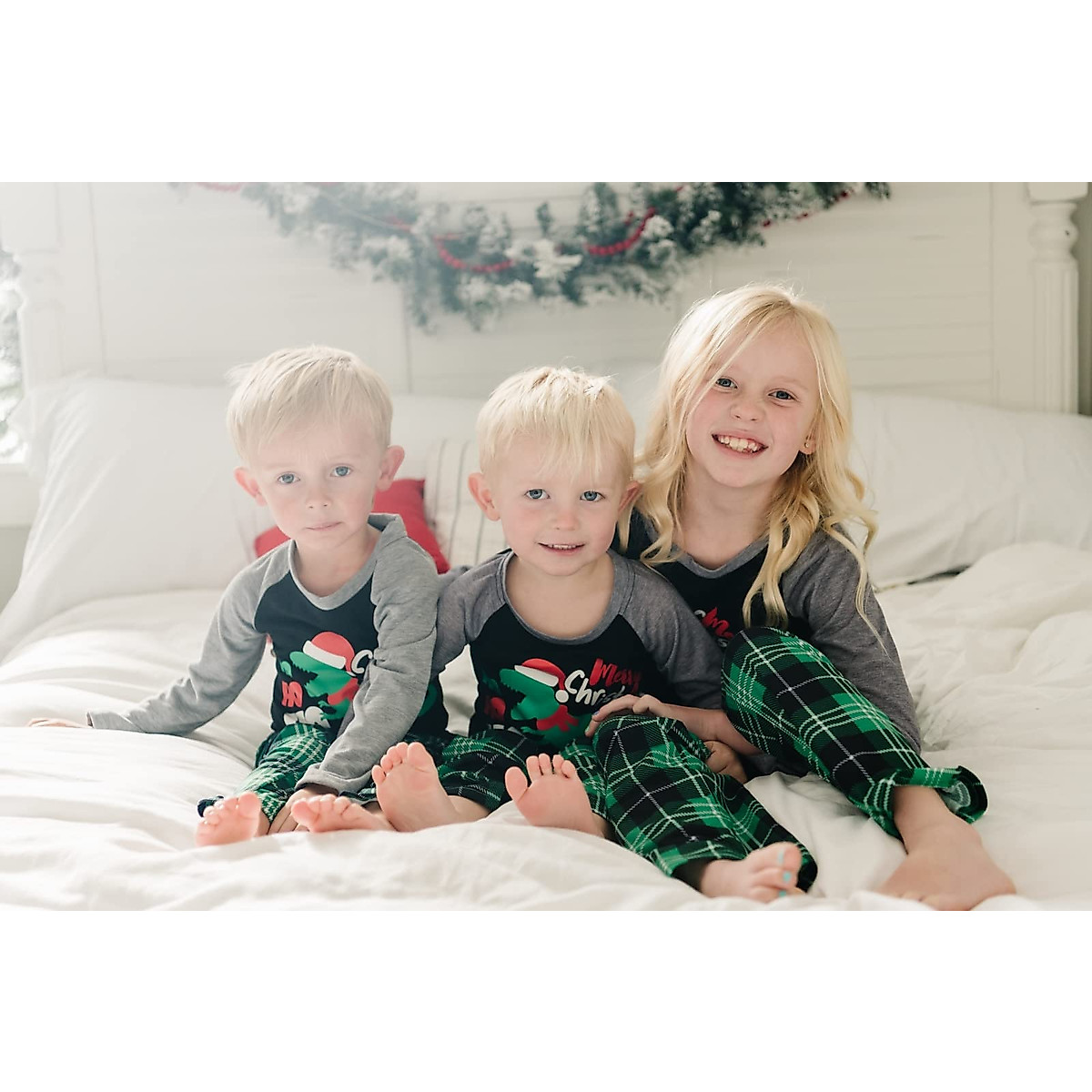 IFFEI Family Matching Pajamas Set Christmas Dinosaur and Green Plaid Print Long-sleeve Sleepwear Pet