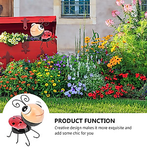 Metal Garden Art Decoration Ladybug Garden Outdoor Statue Decor Decorative Figurine for Path Yard Lawn Patio Backyard