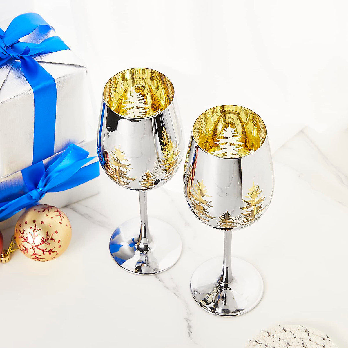 Crystal Winter Tree Wine & Water Glasses - Set of 2 - Gold Themed Vibrant Etched Winter Snow Wonderland Frosted Glass, Perfect for Themed Parties, Gifts for Him & Her Trees Décor