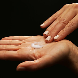 RUSK Deepshine PlatinumX Conditioner, Eliminates Brassiness, Brightening Boost for Platinum, Silver, Gray, White, and Blonde Hair, 33.8 oz.